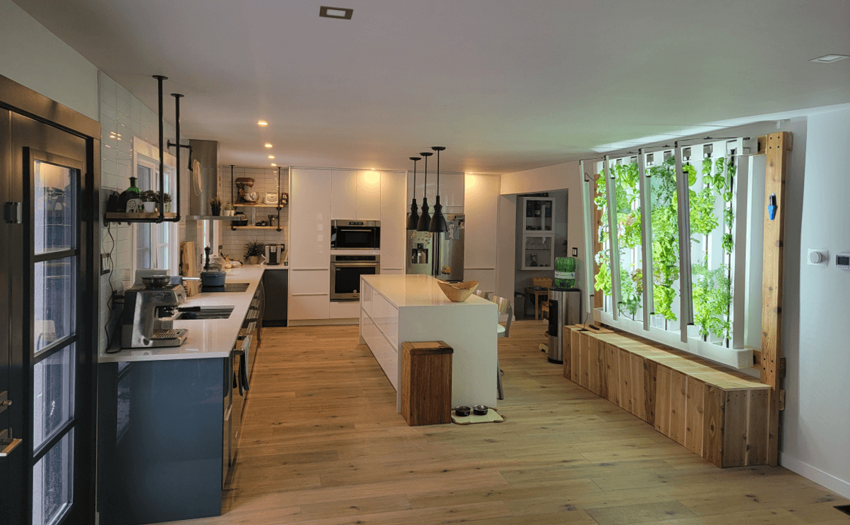 ZipGrow™ Farm Wall™ | Ultimate Vertical Hydroponic System